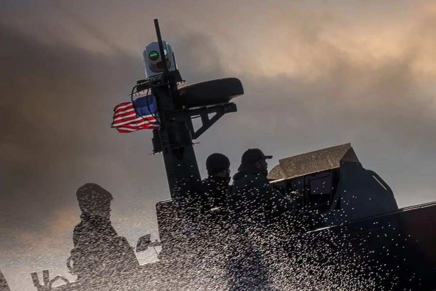 SeaFLIR® 240 | Defense.flir.com